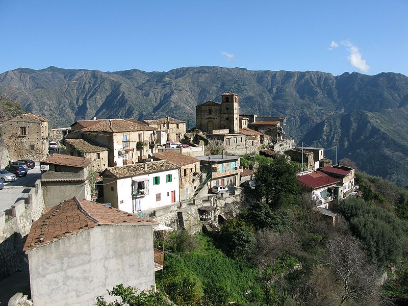 The Griko of Calabria: The Italian Greek Holdouts from Antiquity ...